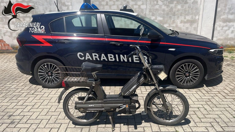 Un motorino rubato 42 anni fa è stato ritrovato e restituito al ...