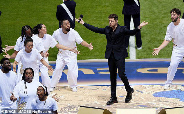 World Cup breakfast: The Beckhams cheer on the USA, opening ceremony ...