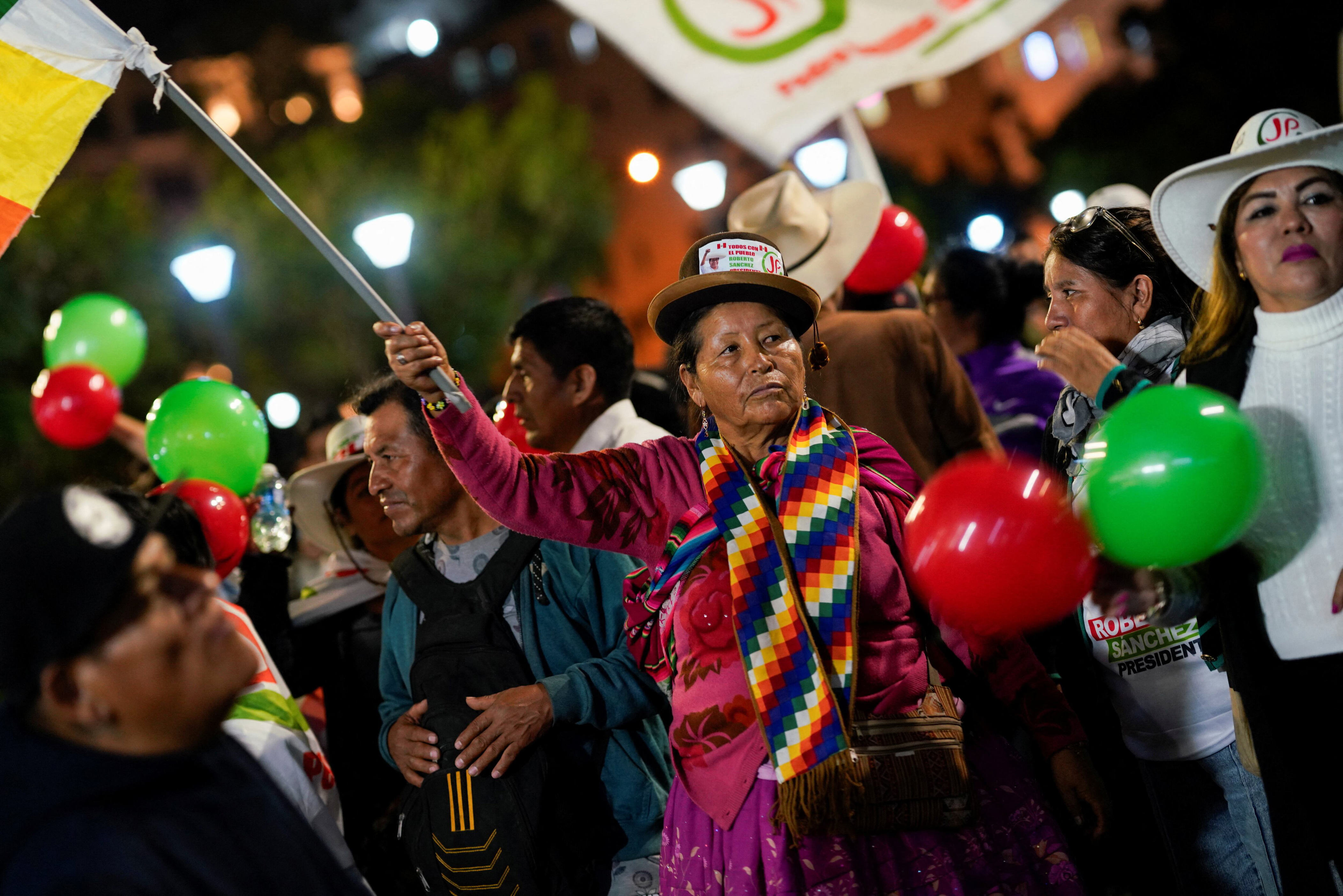 La batalla por las actas impugnadas aboca a Perú a un escenario de ...