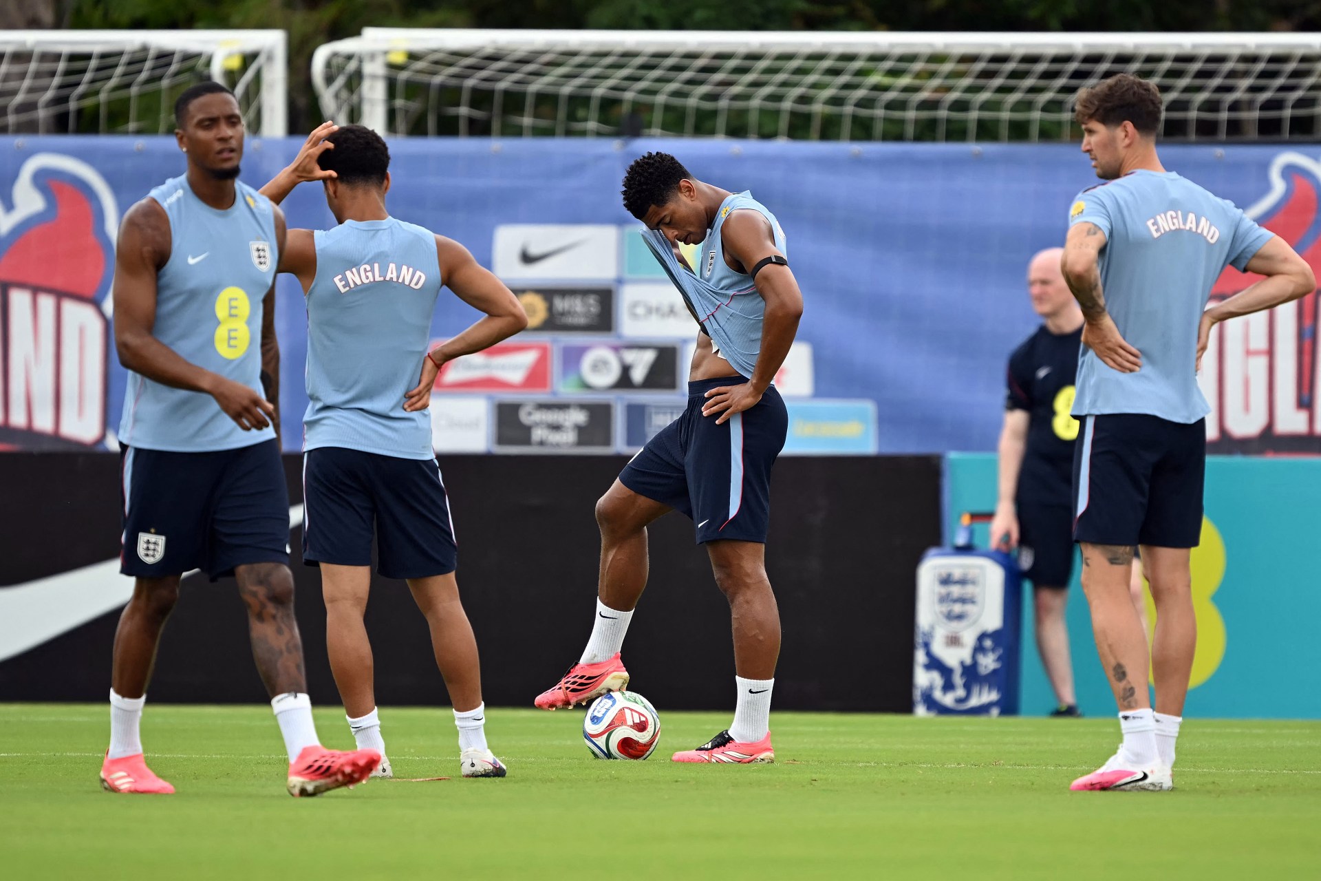 England raided in World Cup heist with football boots stolen ahead of ...