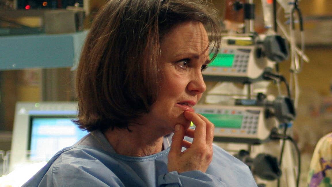 Sally Field praises Noah Wyle's new show as 'jaw-droppingly good' in ...