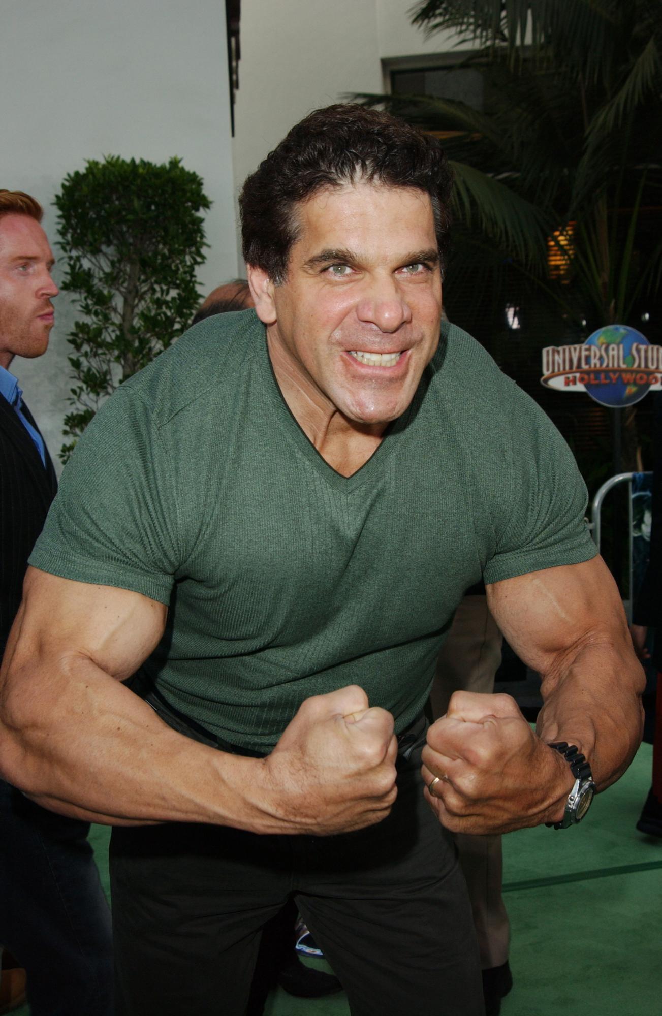 Lou Ferrigno: Tragische Kindheit, die Hulks Karriere prägte - und was ...