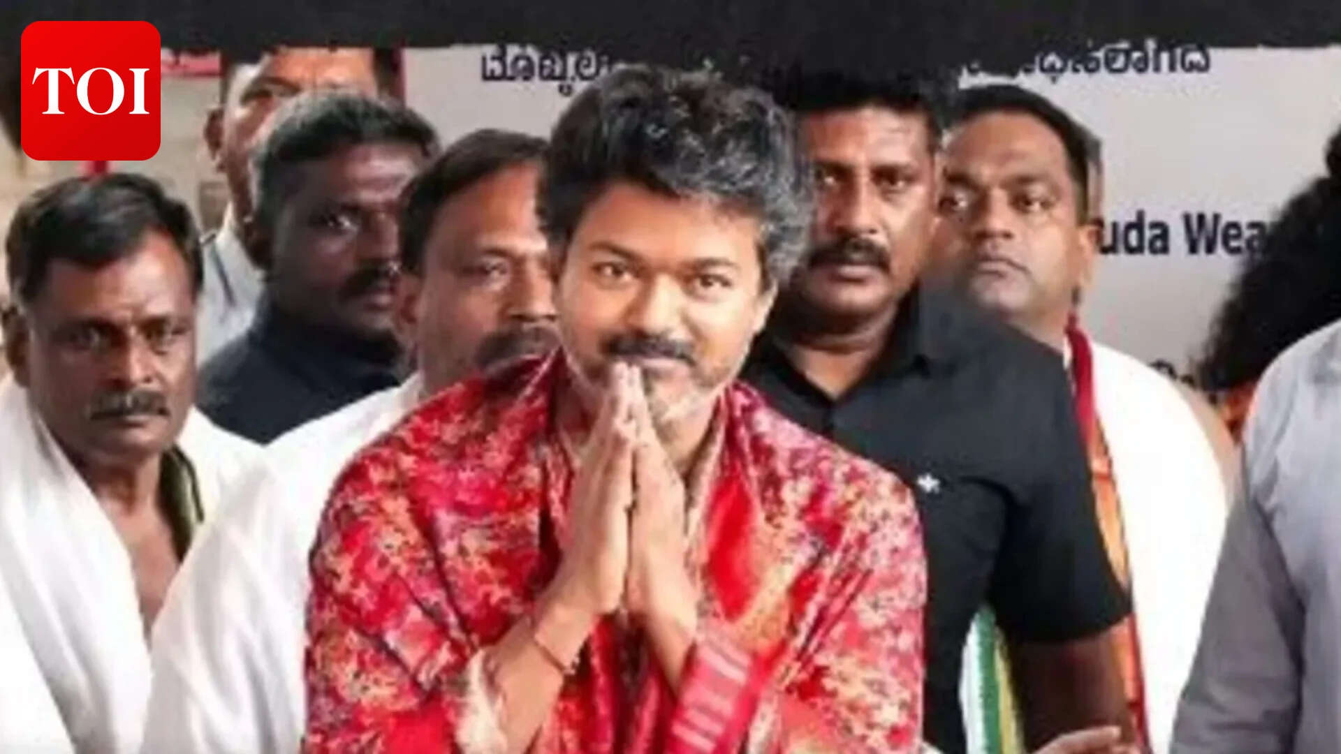 Tamil Nadu CM and actor Vijay visits Kollur Mookambika temple: Fans ...