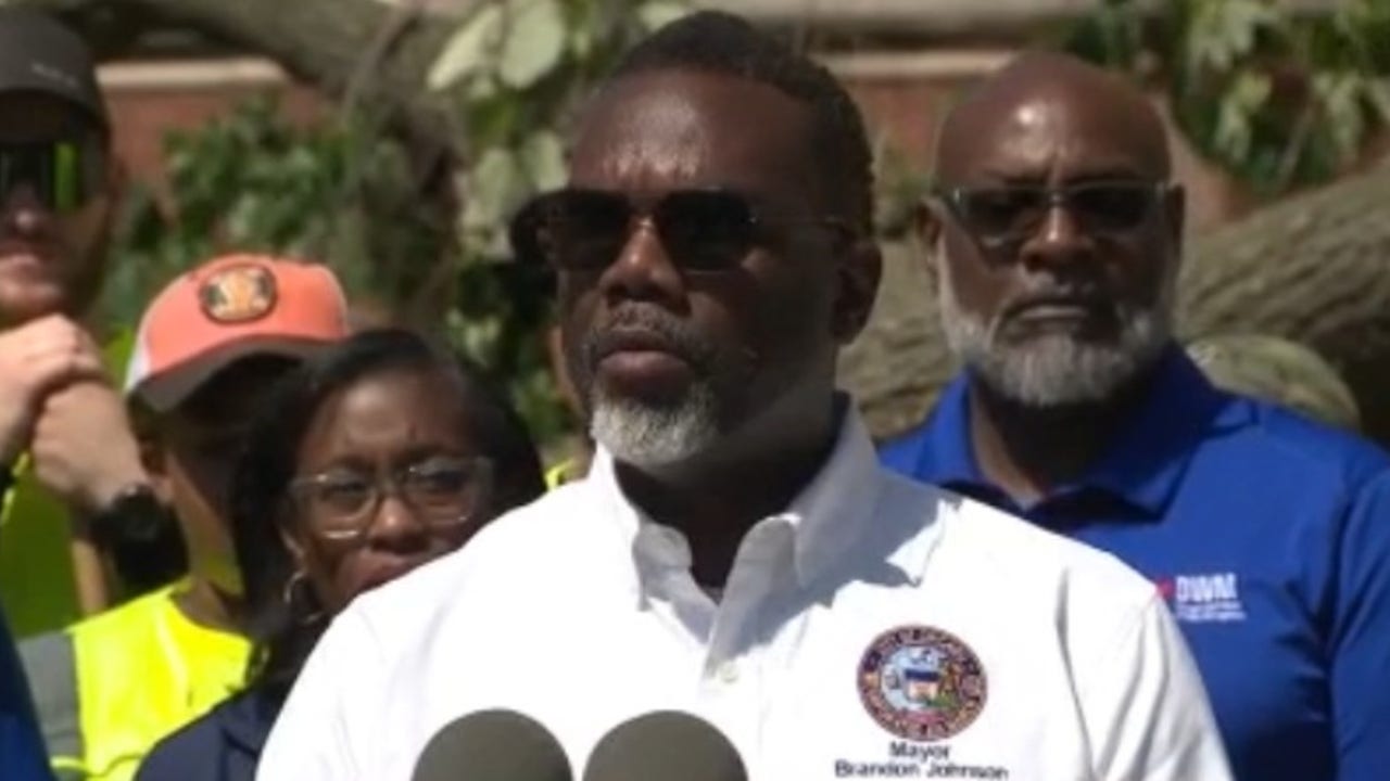 Mayor Brandon Johnson surveys storm damage as thousands remain without ...