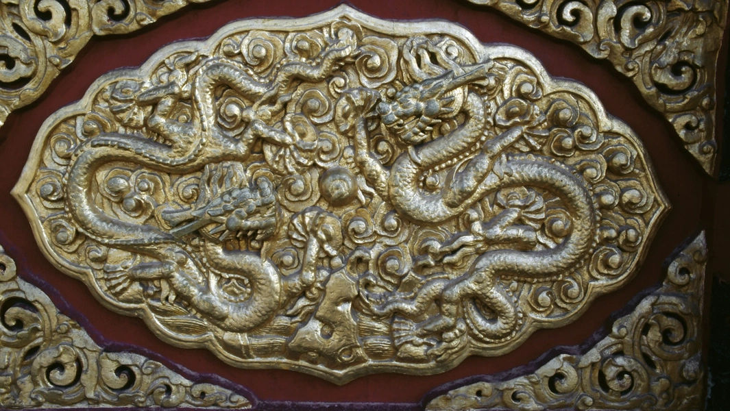 8 legendary dragons from myth and legend