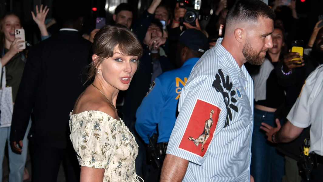 Andy Reid sidesteps Kelce-Swift wedding talk, stresses focus