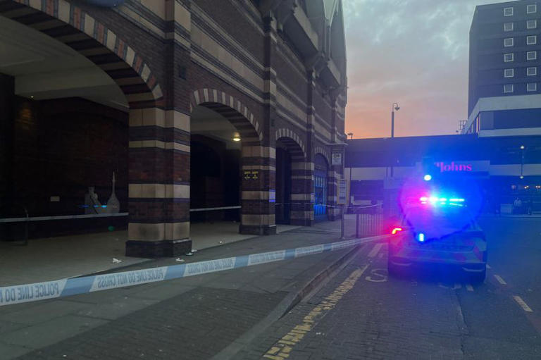 Fight breaks out in Liverpool city centre as man hit over head with ...