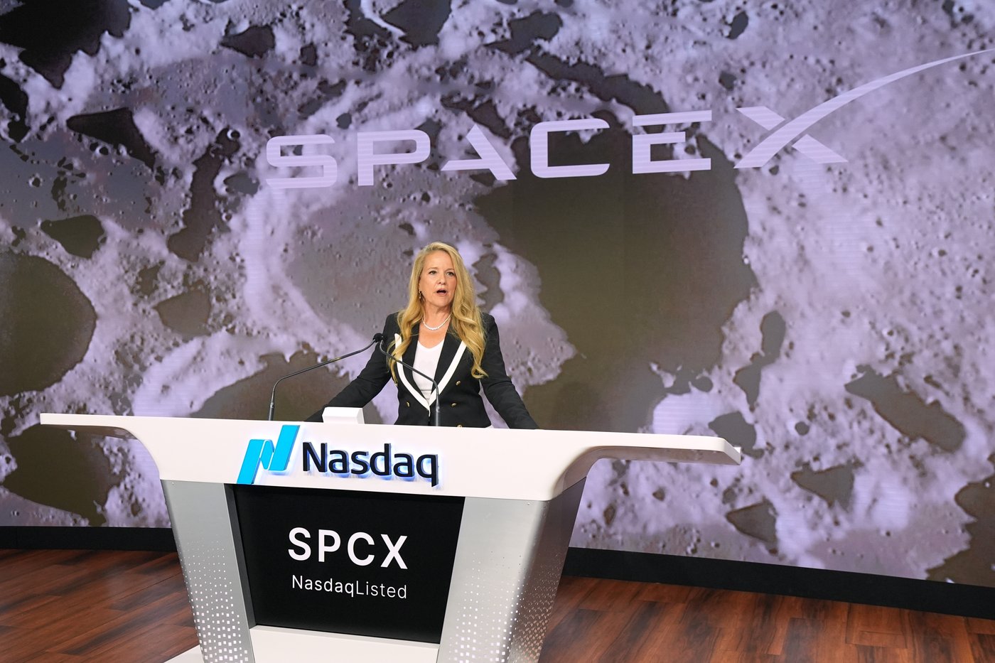 SpaceX stock soars in debut and makes Elon Musk the first trillionaire