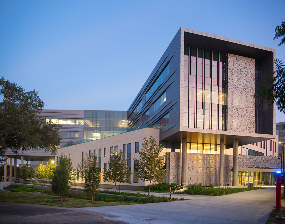 University of Houston law gala raises $1.6 million and honors top legal ...
