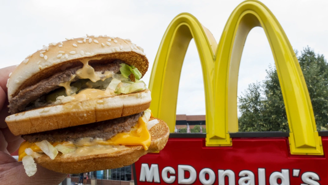 8 retro fast food menu items and milestones