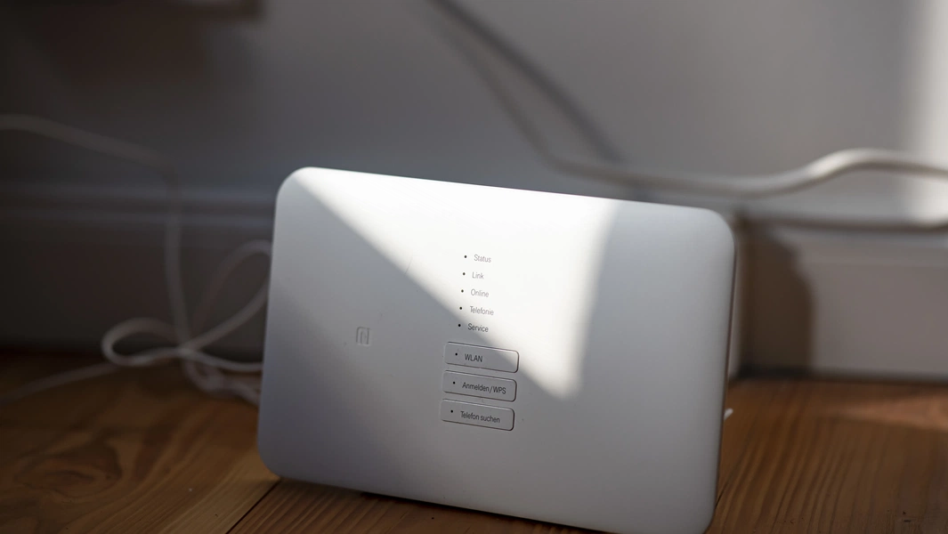 How to detect and block unknown Wi‑Fi devices