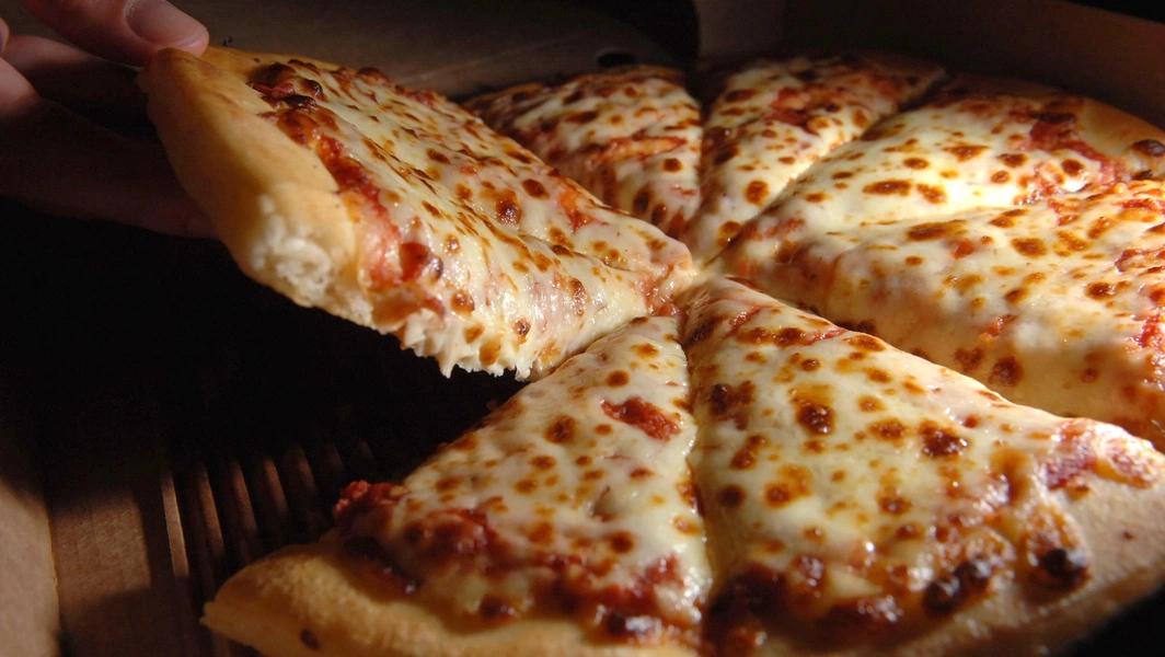8 pizza chains making fresh dough daily