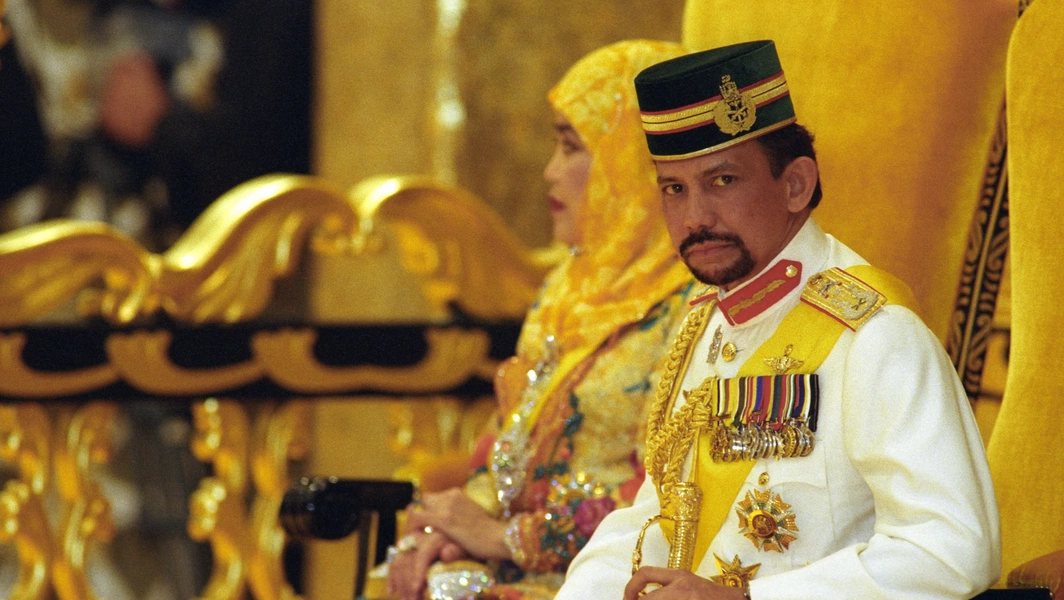 8 longest-reigning monarchs in history