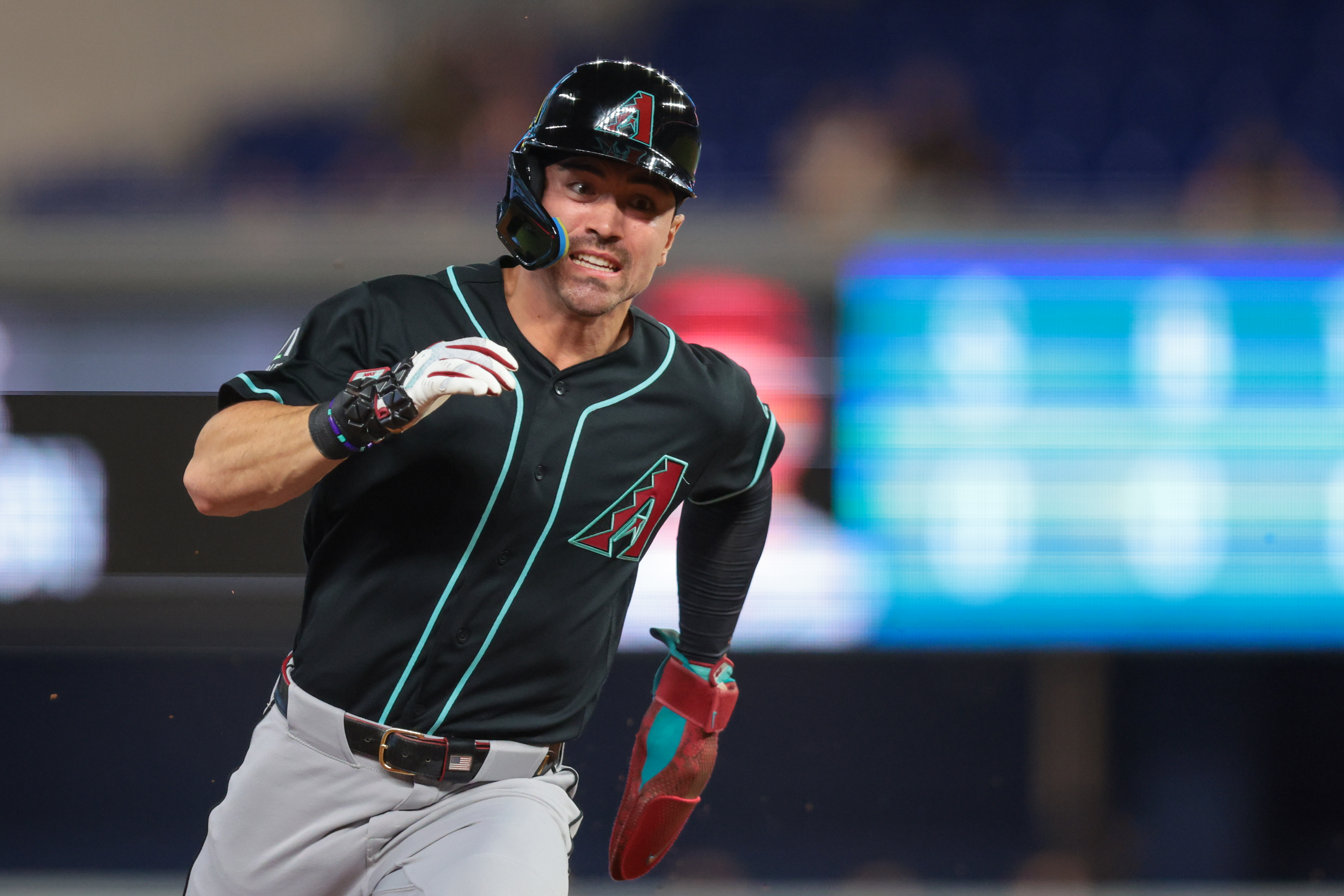 How to live stream Diamondbacks vs Reds: MLB, TV channel
