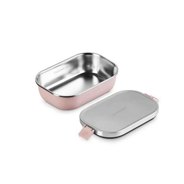 Le Creuset’s new food storage line is replacing plastic containers with ...