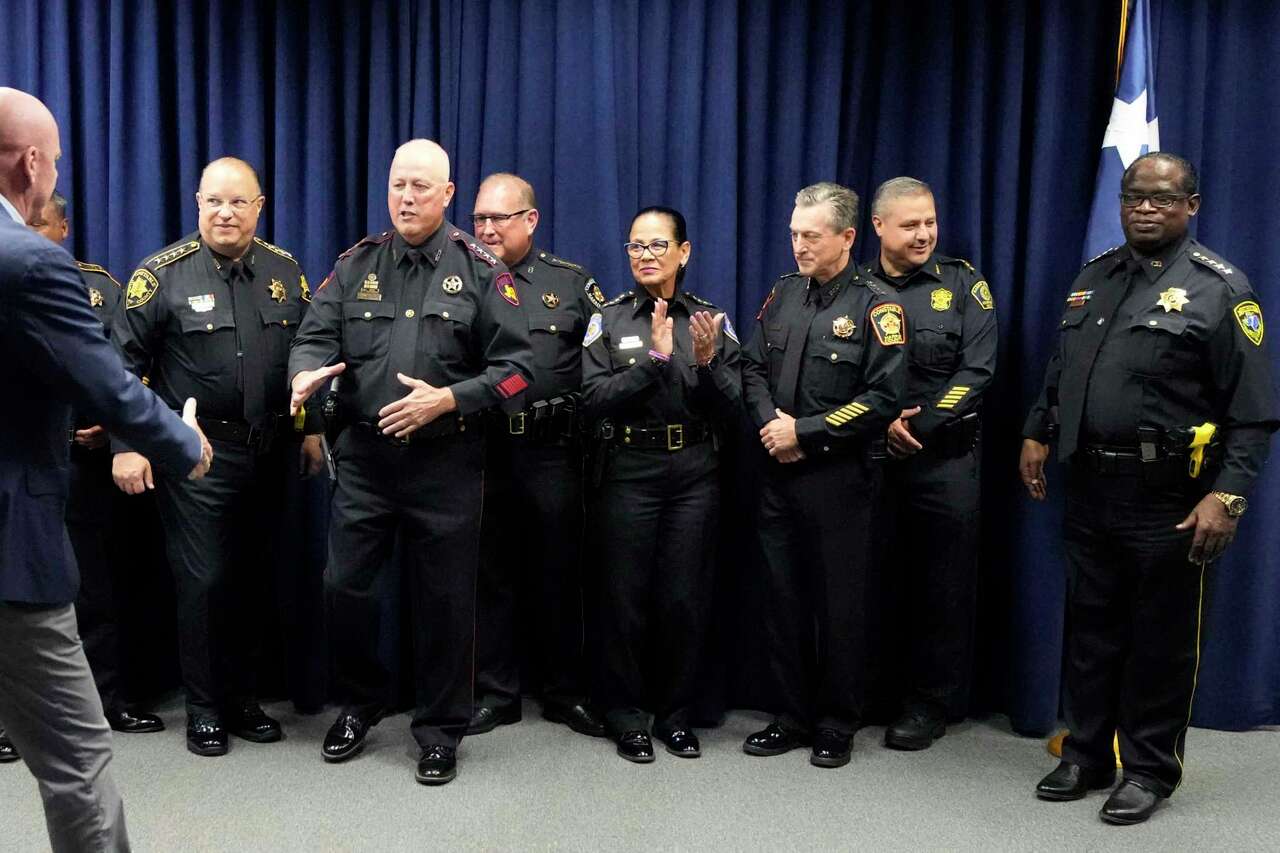 Harris County commissioners expand subsidies for 'boutique' police ...