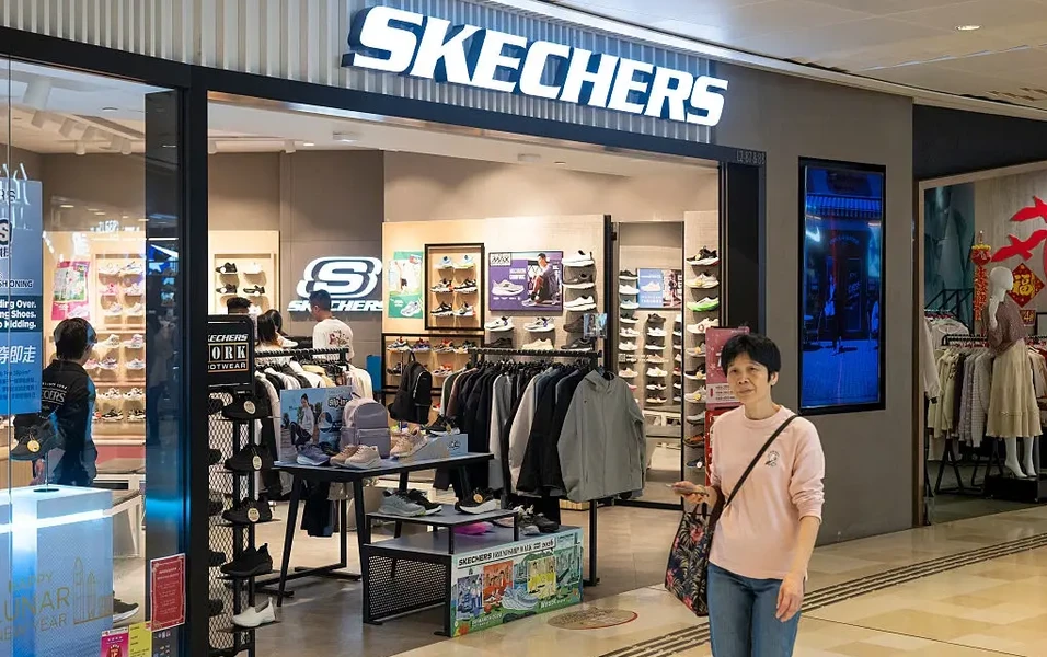 Skechers travel sandals drop to $30 ahead of Prime Week