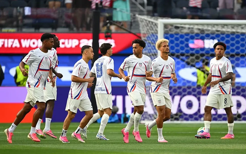 Trump calls USMNT, predicts deep World Cup run