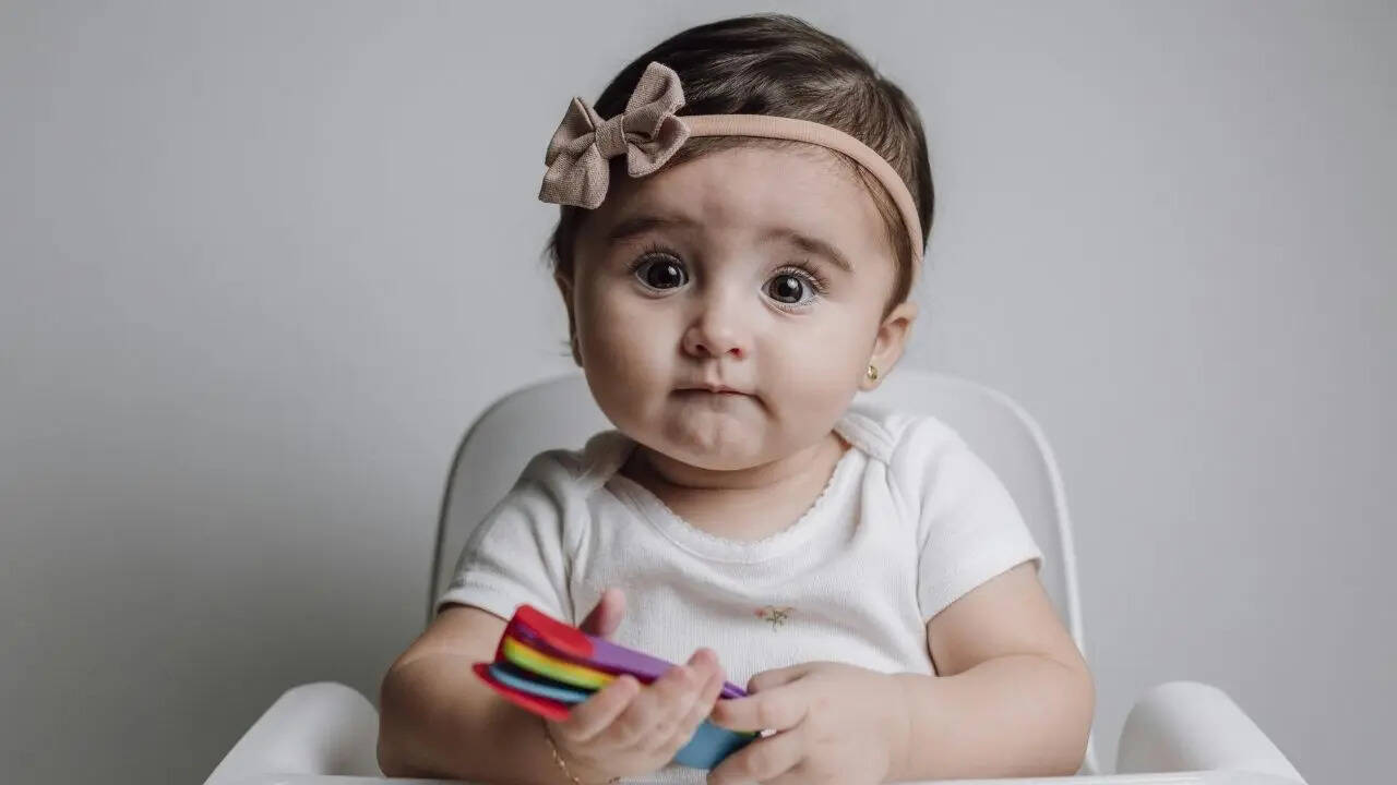 10 baby girl names meaning courage, wisdom and resilience