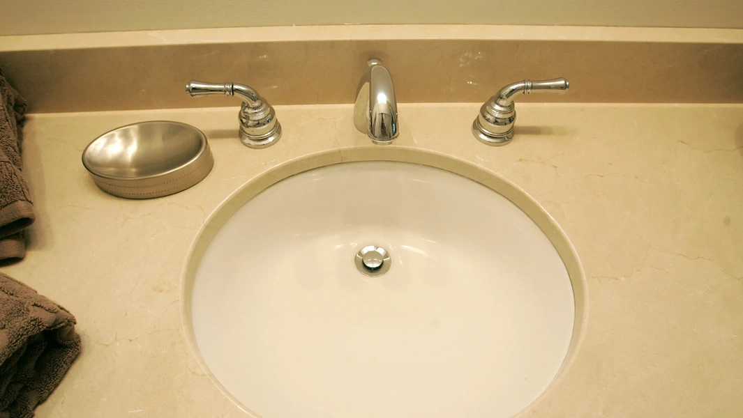 15 simple habits for a cleaner, more inviting home