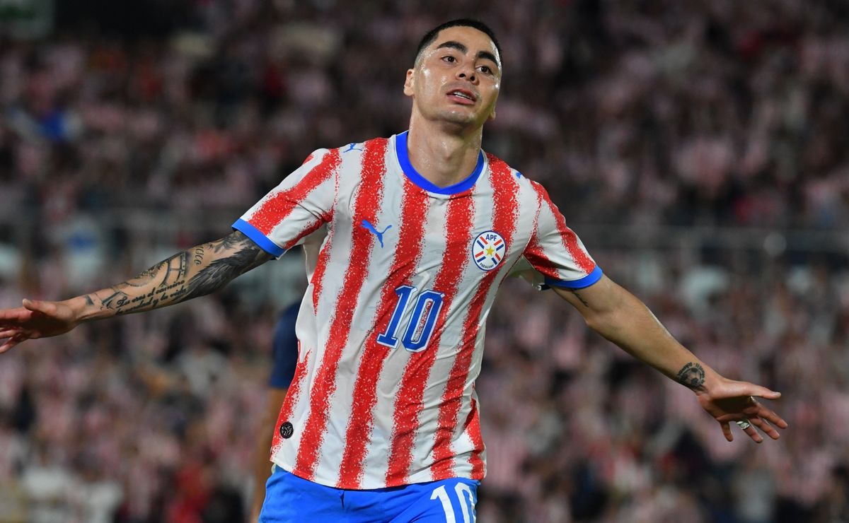 Paraguayan national anthem performer confirmed for 2026 World Cup ...