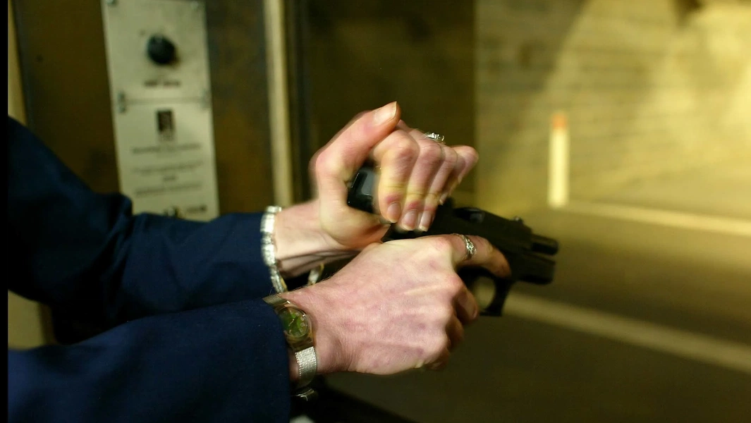 12 Hollywood gun myths debunked