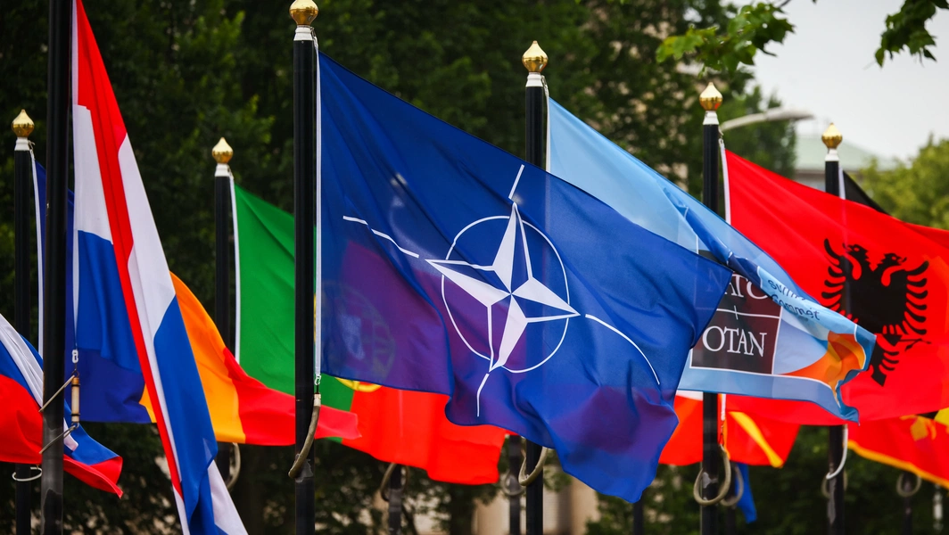 US to sharply cut NATO aircraft and naval forces in Europe