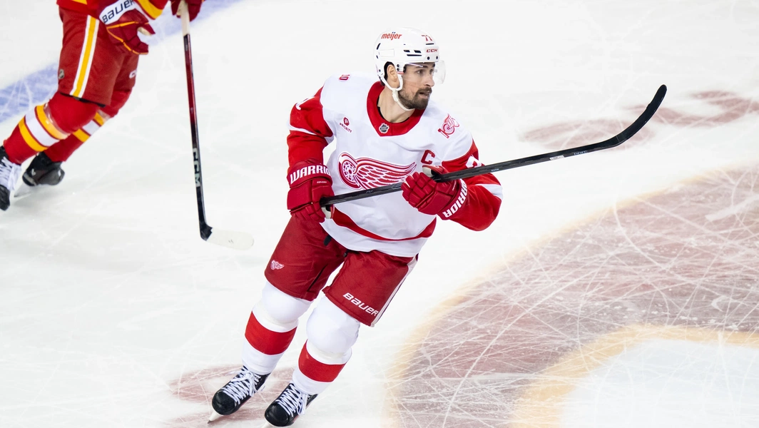 Larkin trade talks stall as Red Wings face limited options