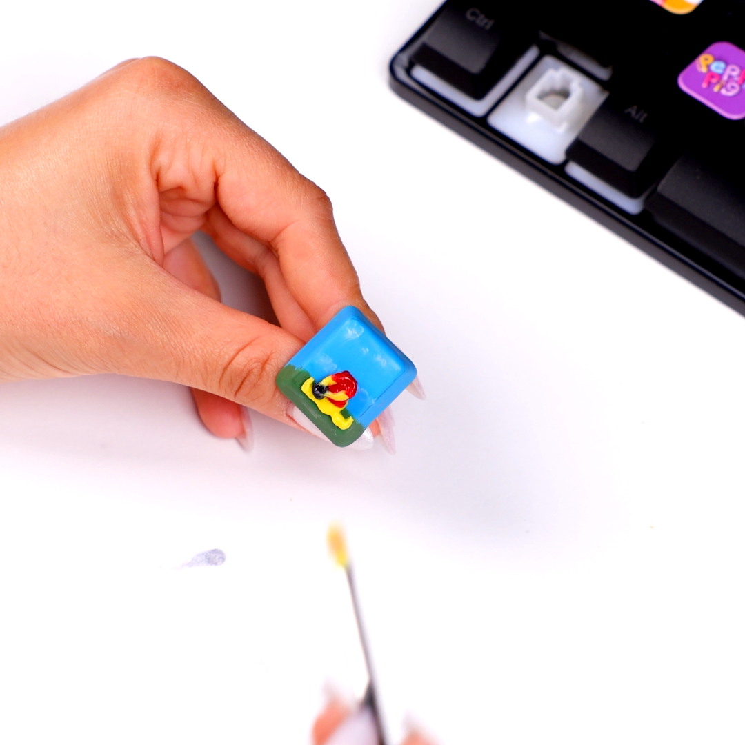 Artist takes her keyboard to another level with these cool art designs⌨️😱