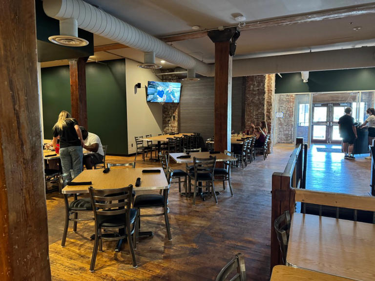 Fernson Brewing unveils 'Totally Rad Pizza' downtown