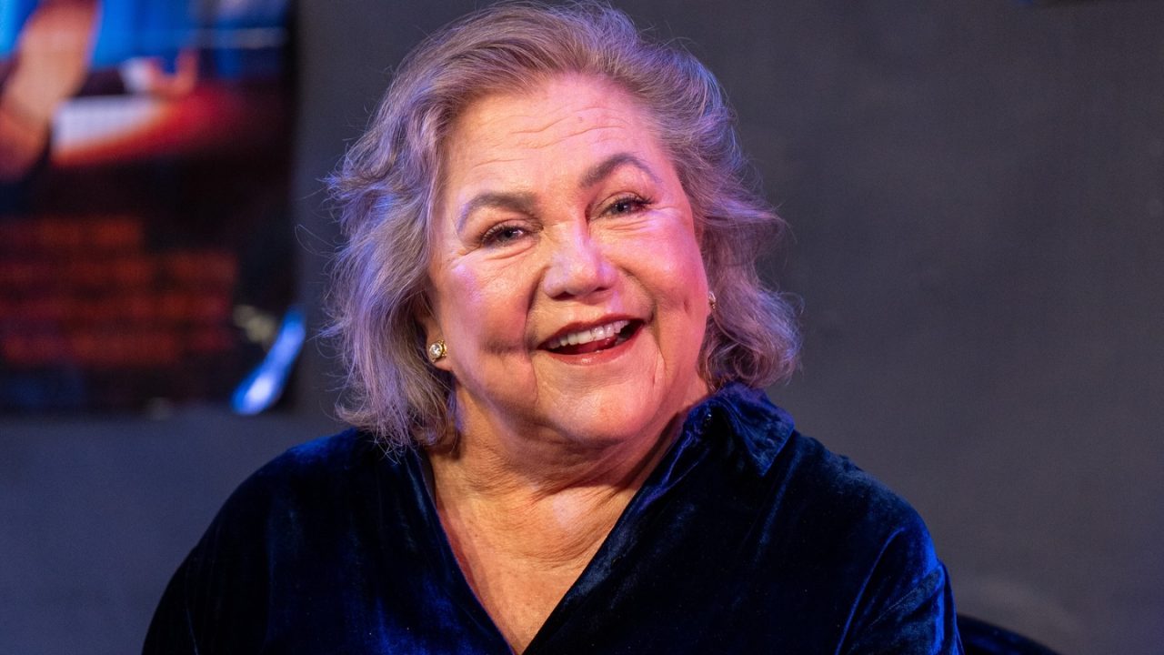 Remembering Kathleen Turner: The Hollywood star who refused to be ...
