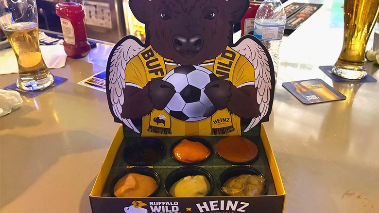 Buffalo Wild Wings' matchday menu sauces give you the world in a cup ...