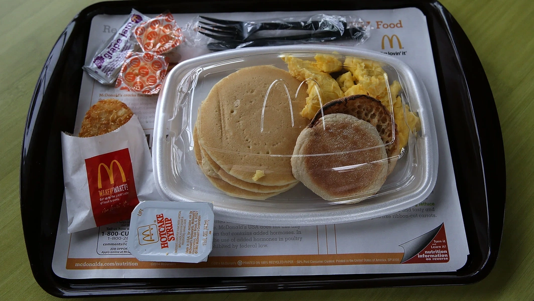 8 iconic fast food breakfast favorites