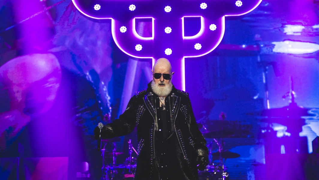 10 legendary metal icons still dominating the stage
