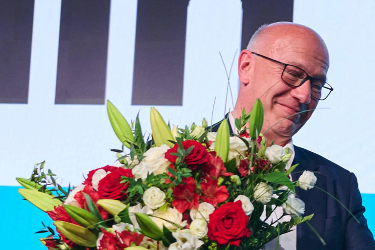 Zweifelhafte Ehre: Kai Wegner auf einer Stufe mit Putin, FIFA, Facebook ...