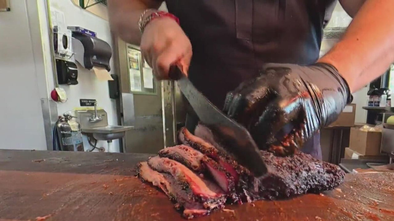 Rising beef costs push Texas barbecue pitmasters to lose money on brisket