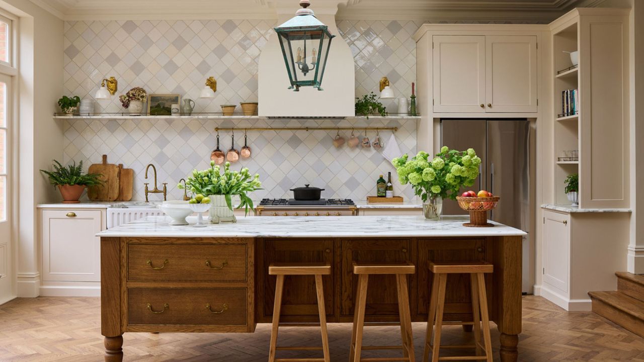 These kitchen trends are already over for 2026 – and timeless ...