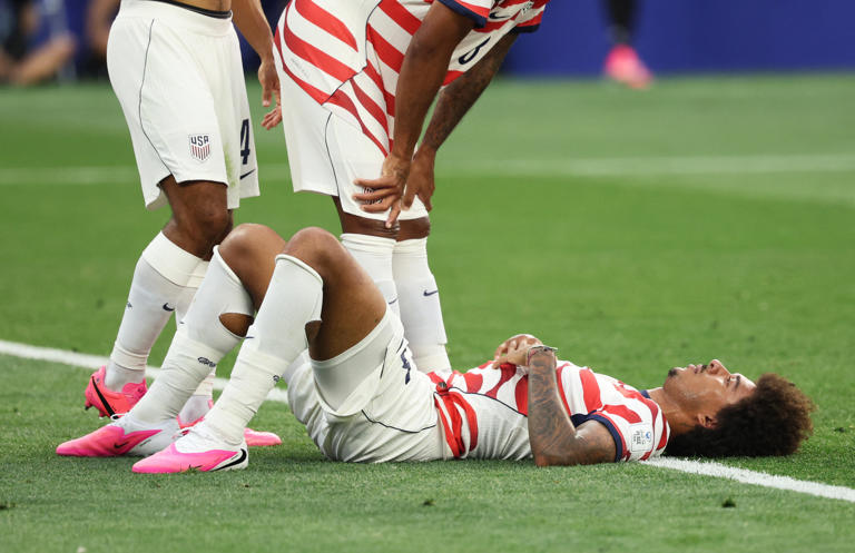Pulisic injury update after USA’s perfect World Cup start