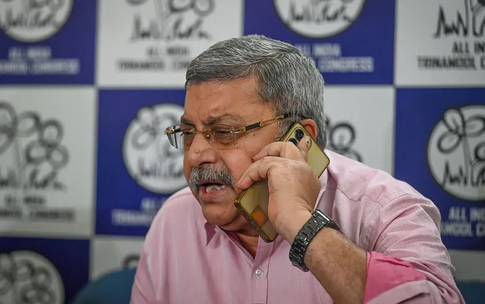 Rebel TMC MPs back NDA as Sena UBT split buzz grows