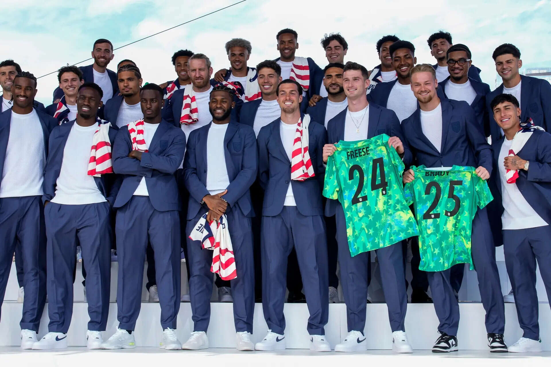 Trump's message to USNMT revealed as president calls squad before FIFA ...