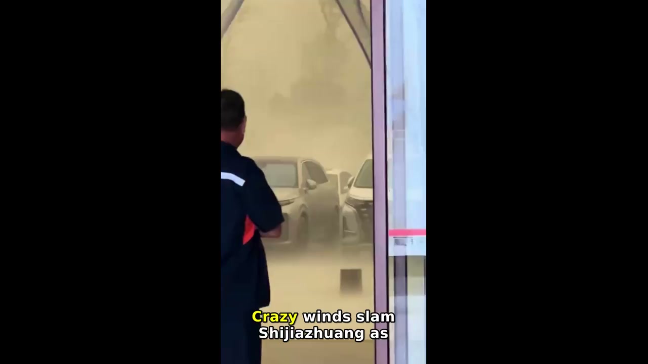 Blinding storm hits Shijiazhuang!