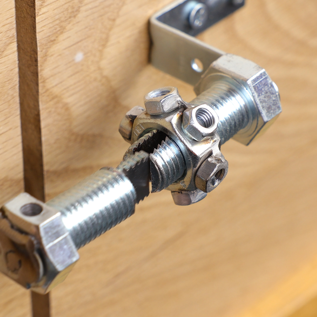 No lock no problem! Build one with what’s in your toolbox 🔓