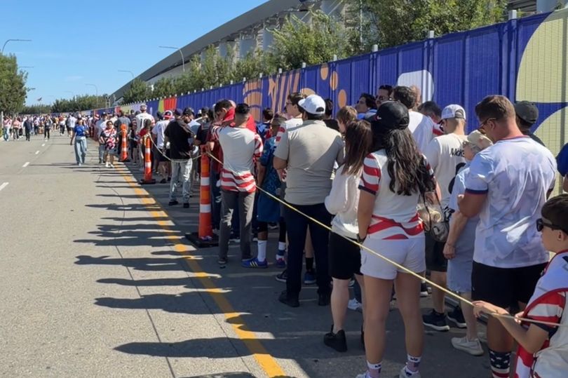 Confused World Cup fans forced to walk more than half a mile to enter ...