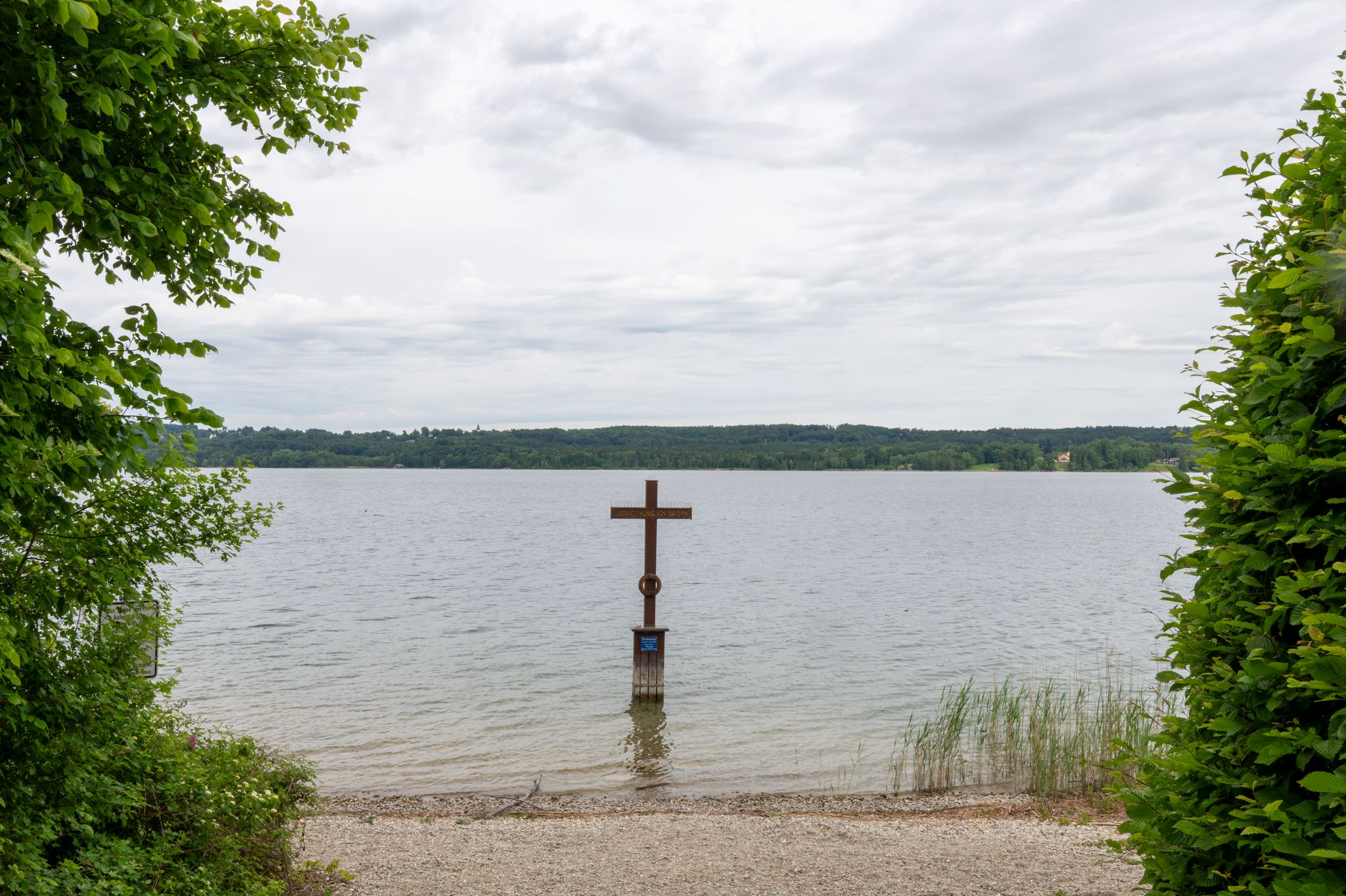 Neues Denkmal und Gottesdienst für Bayerns «Märchenkönig»