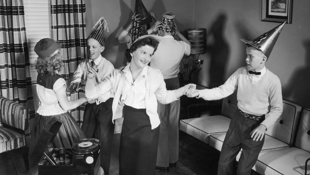 13 hallmarks of 1970s house party style