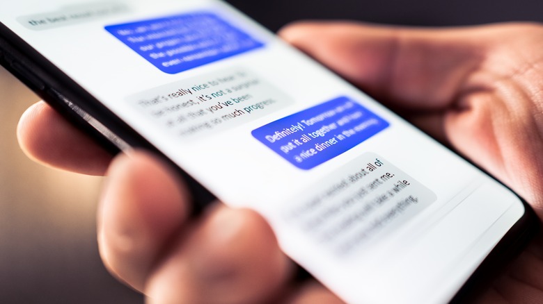 10 tips & tricks to declutter your smartphone without a factory reset