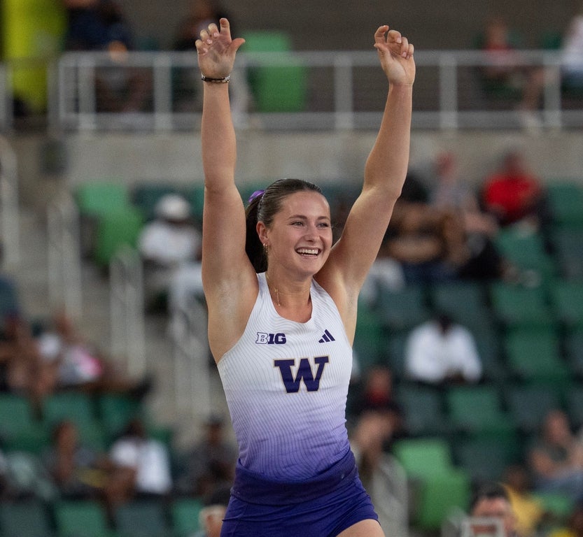 Washington pole vault star Amanda Moll soars into the spotlight, in photos