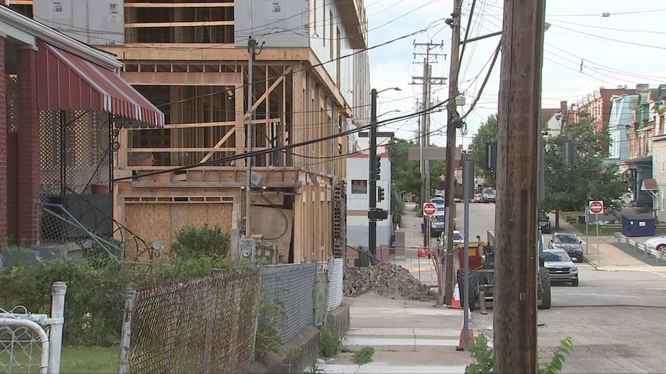 Oakland residents say cars were towed without proper notice, officials ...