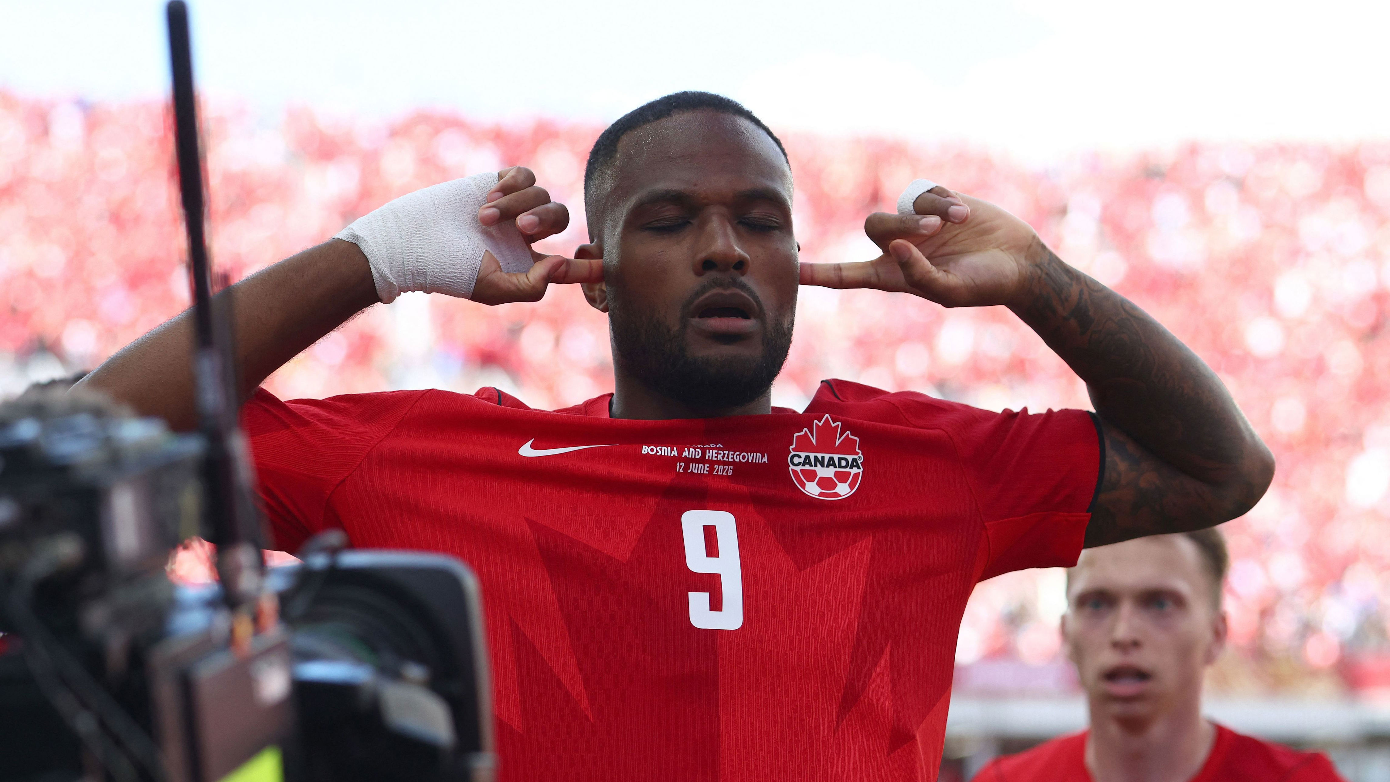 Cyle Larin proves his worth, but can Jonathan David snap out of his ...
