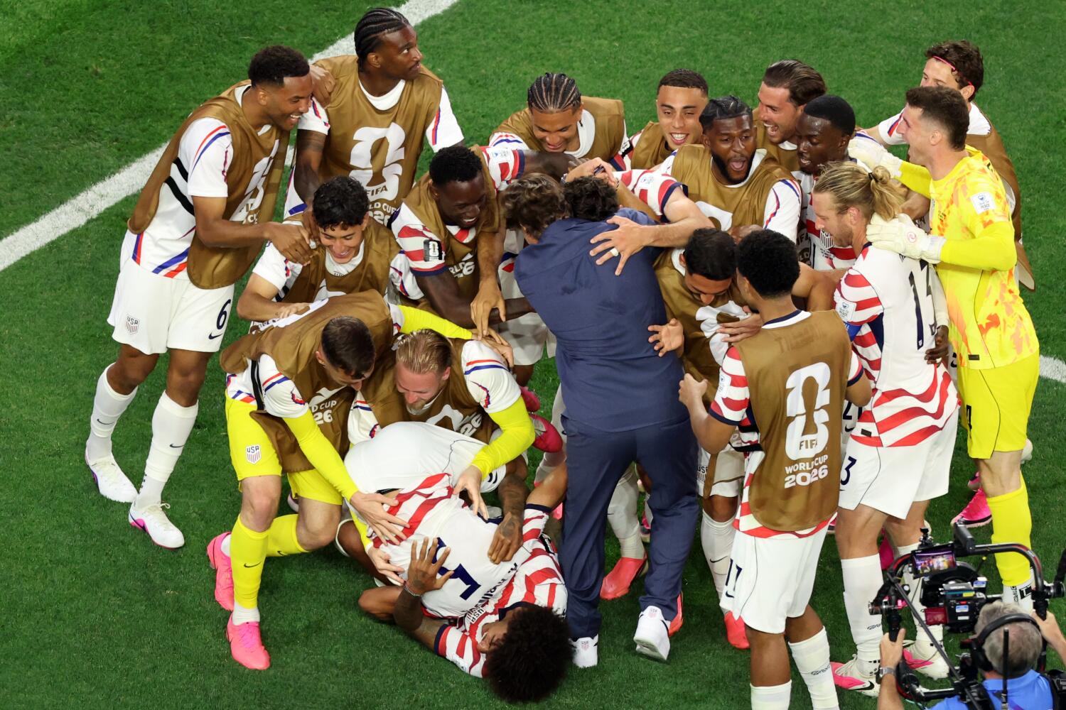 Christian Pulisic, Folarin Balogun lead US to impressive World Cup win ...
